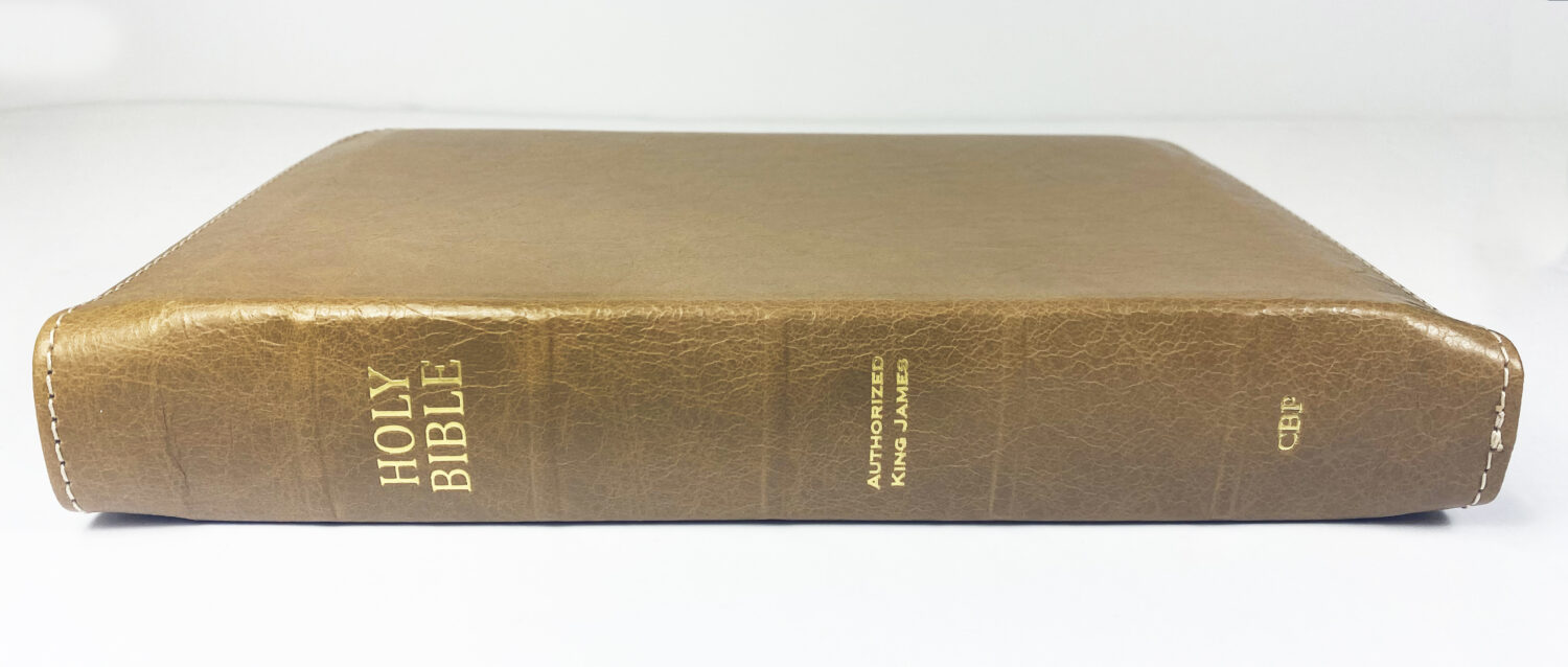 Midsize Large Print Reader’s Edition – Platinum Series, Full Yapp ...